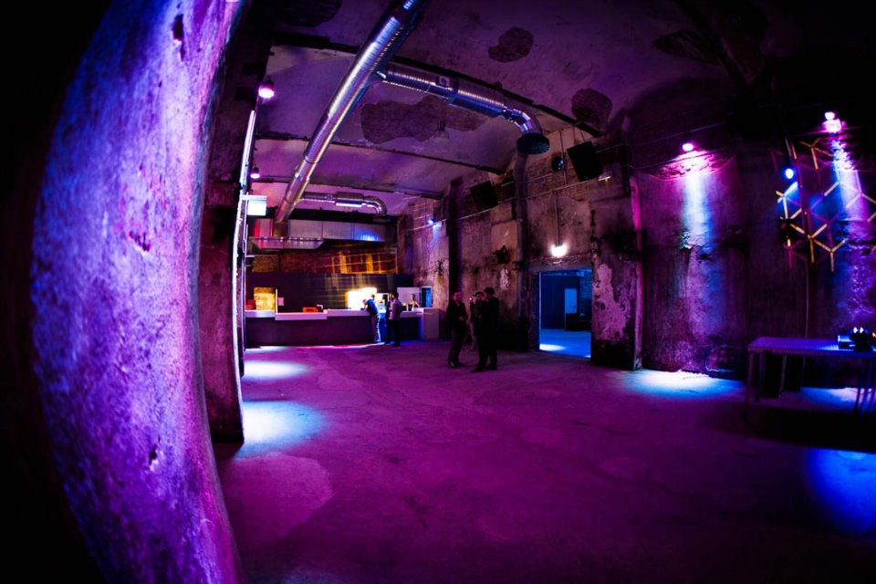 Clubs in Berlin Neukölln: Der Cube Club